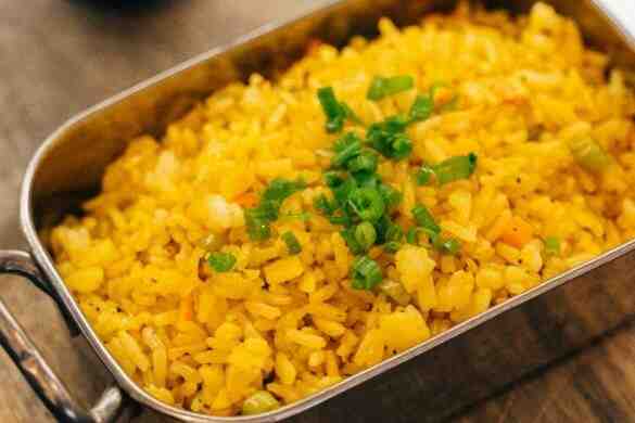 Homemade Nando's Spicy Rice Recipe (25 mins) - The Wellbeing Barista