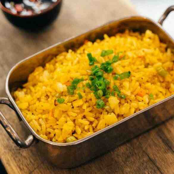Vibrant Turmeric Rice Recipe (20 mins) - Wellbeing Barista