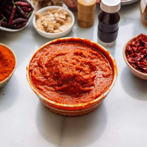 Best 5 Substitutes for Harissa | Wellbeing Barista